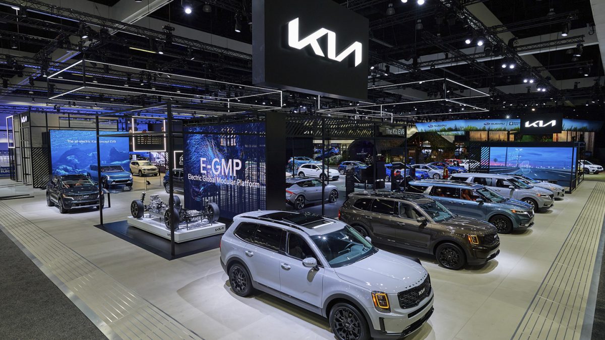 Kia | Auto Show Experience – EWI Worldwide
